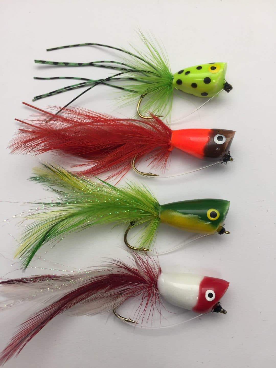POPPERS Season Selection boxed set of 8 Fishing Bass Pike Flies Size 6 ...